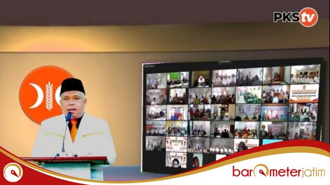 Lantik Anggota Pelopor se-Jatim, Kang Irwan: Rasanya Tak Ada yang Pungkiri 20 Tahun Kontribusi PKS